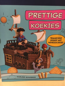 Casmien | Prettige Koek, Kolwyntjie Toppers, Suikerkuns en Instruksie Boeke